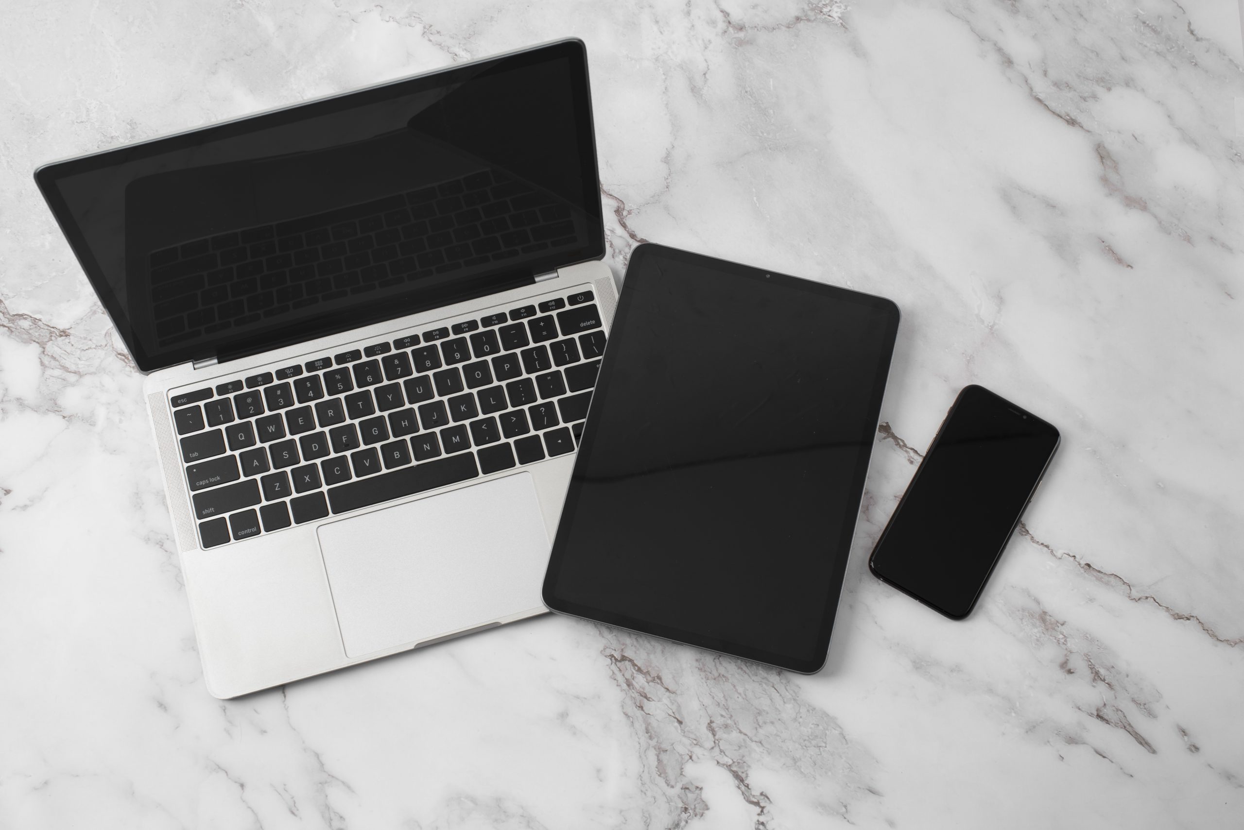 What to use in 2024: iPad or MacBook? - iSpace